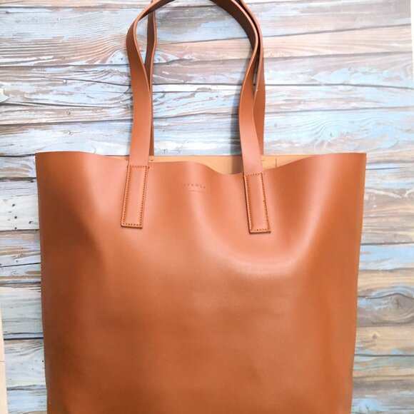 Everlane | Bags | Nwot Everlane The Day Market Brown Leather Large Tote ...